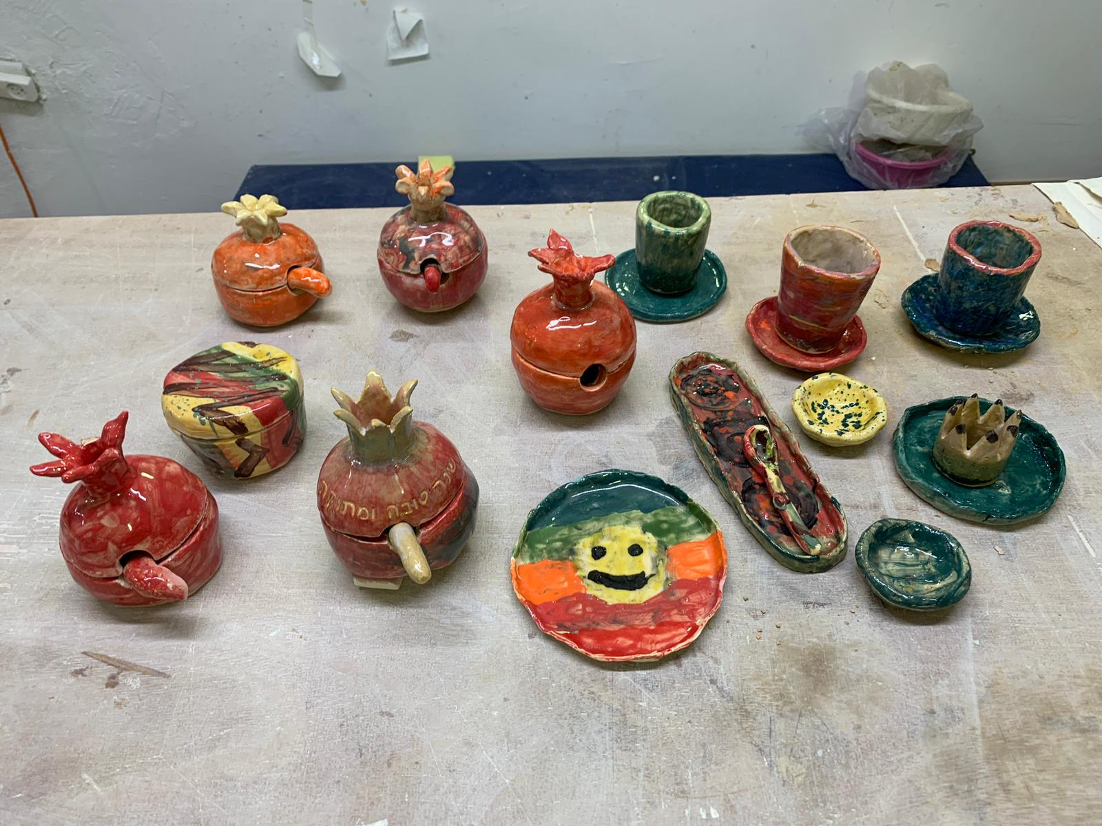 Honey Jar Workshop at Kiyor Ceramics - Fun In Jerusalem