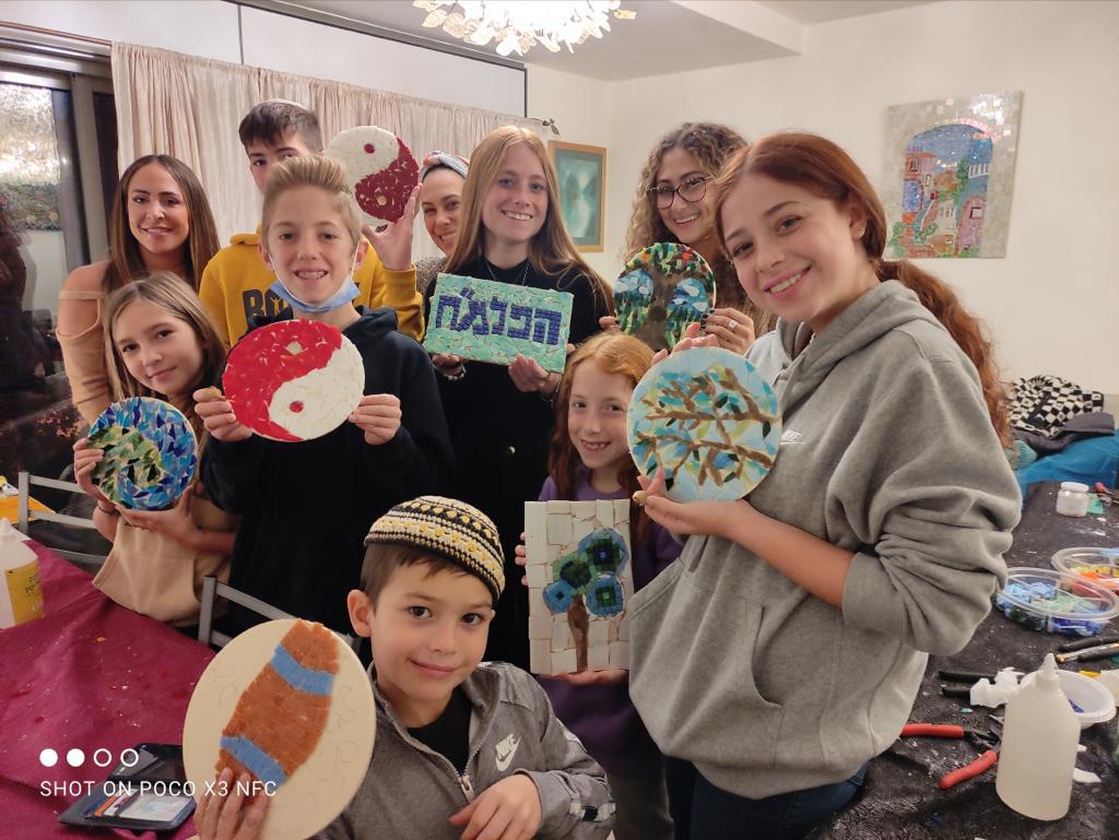 Glass Mosaics Summer Workshops with Rave Mosaics - Fun In Jerusalem